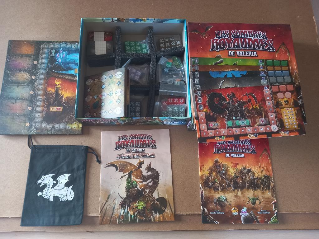 Les Sombres Royaumes De Valeria - L'éveil Des Titans - 45€